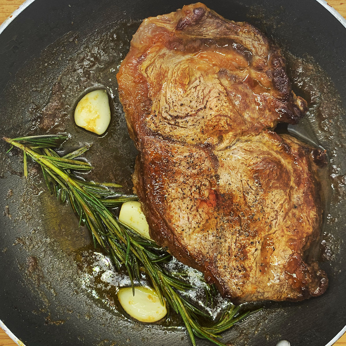 What Herbs Go With Beef? | Beef Seasoning | Guides | My Kitchen Spices